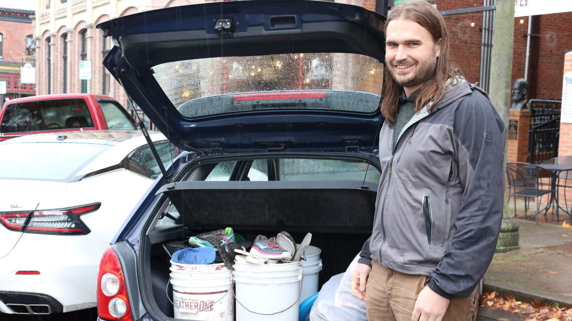 Ferndale resident starts card company to fund ocean cleanup ...