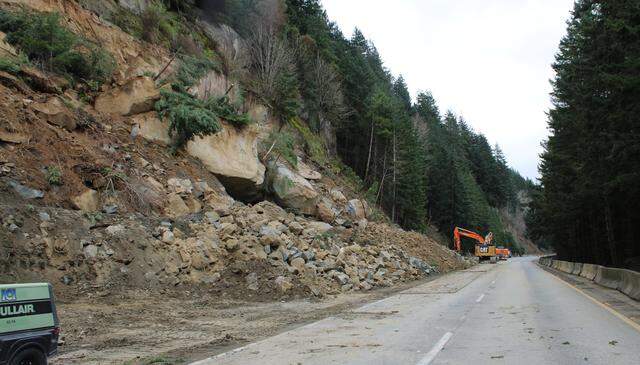 Crews scale unstable slope at I-5 landslide near Bellingham ...